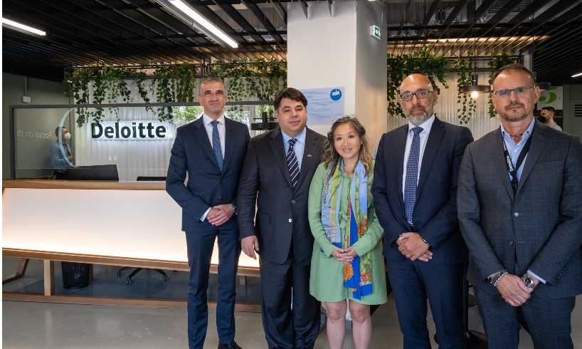 Επίσκεψη του Αμερικανού Πρέσβη στο Deloitte Alexander Competence Center ...